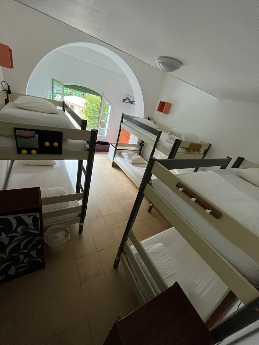 Cassis Hostel